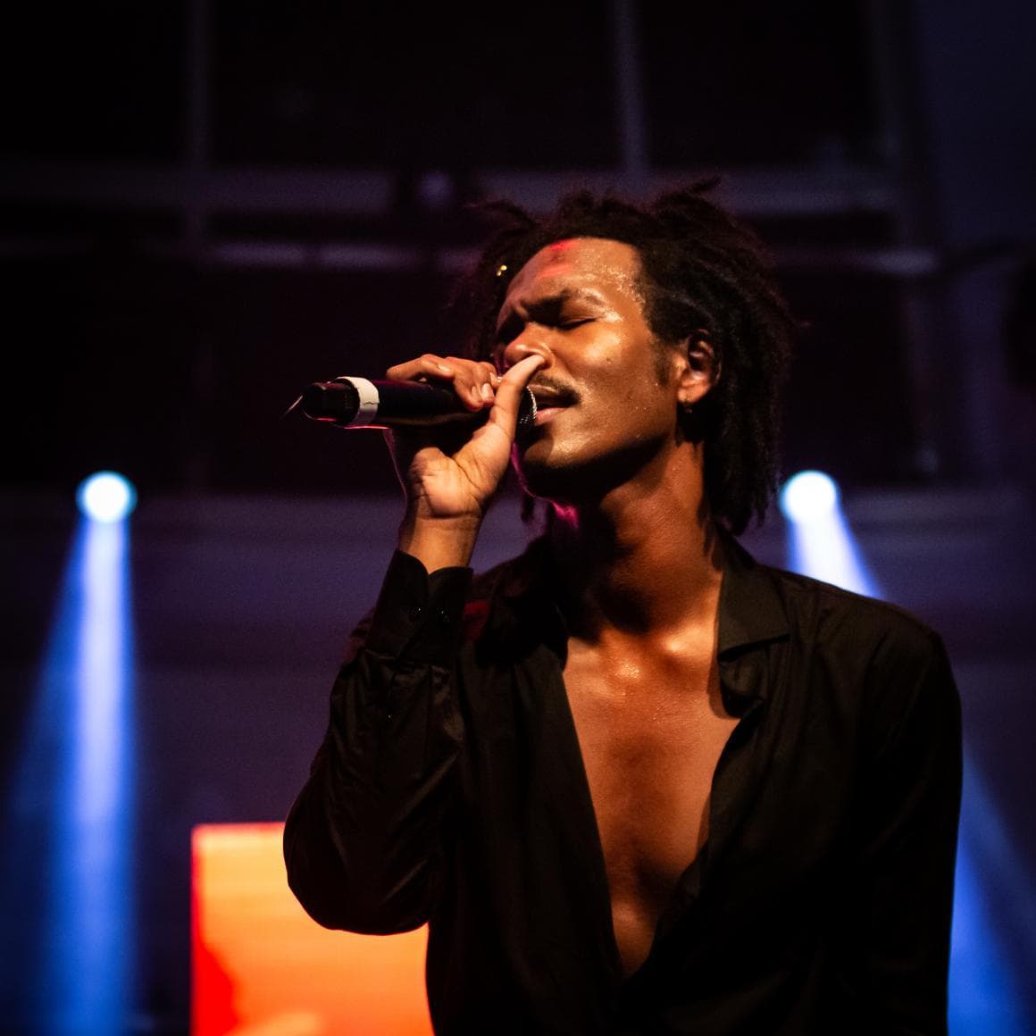 Jeangu Macrooy Op Holland Festival “ontmoetingen Van Verschillende